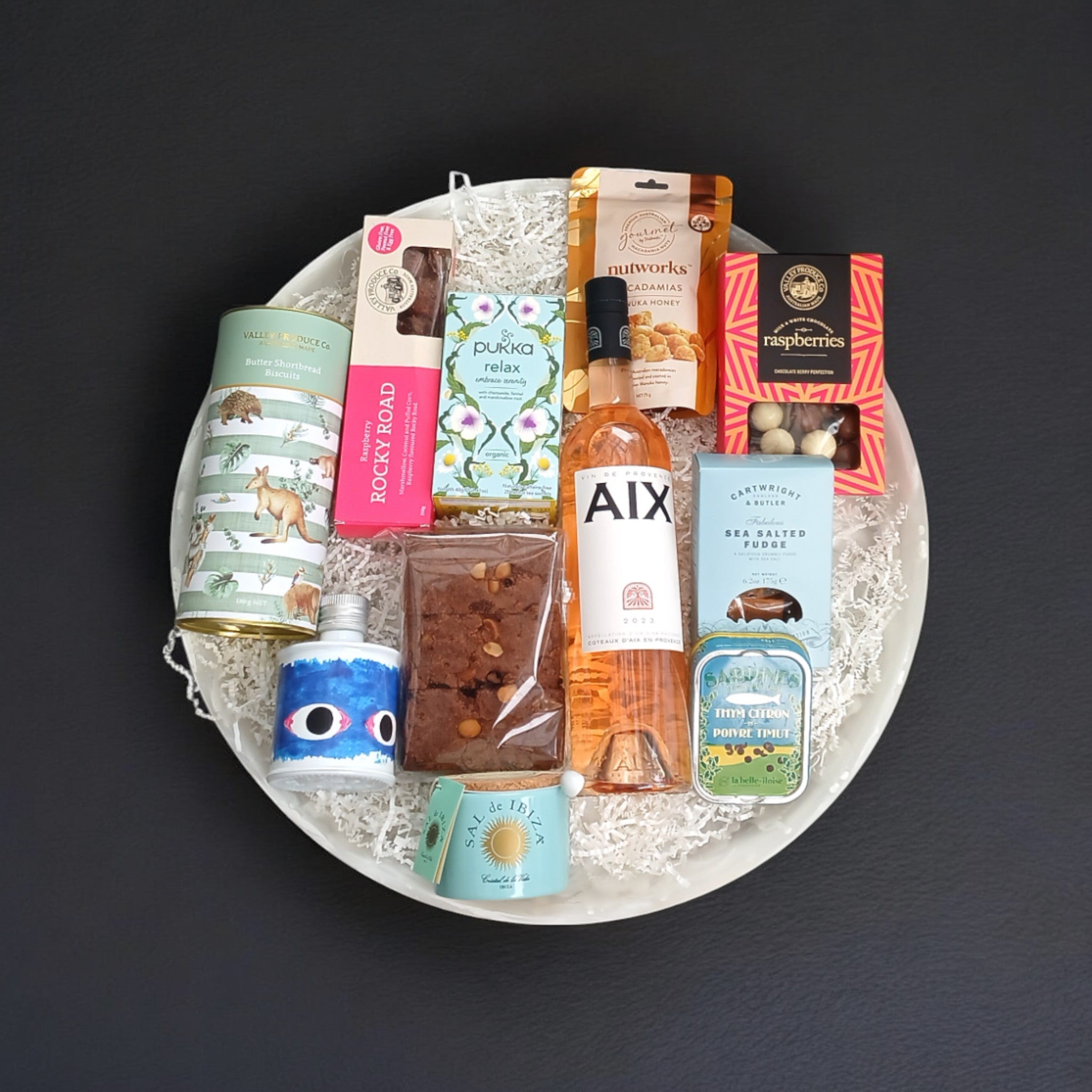 The Ultimate Foodie Hampers – Luxe Gifts and Hampers